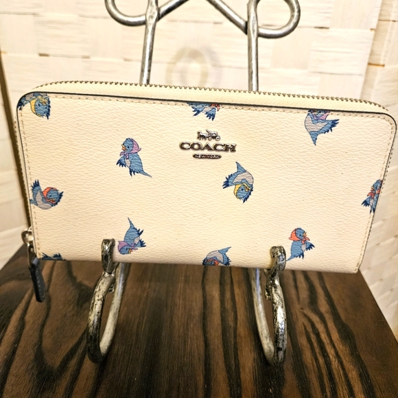 Coach | Bags | Coach Disney X Flying Birds Cinderella Zip Around Large ...